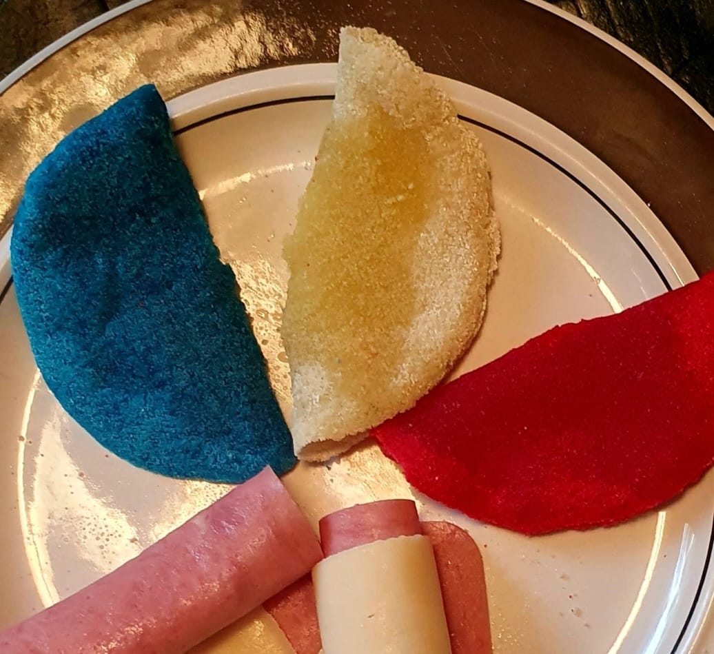 Tapiocas do Caprichoso e Garantido são novidades na ‘Tapiocaria da Bia’